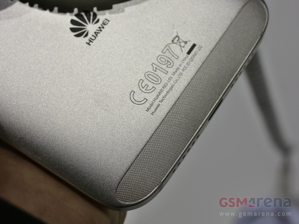 gsmarena_010 - techhub