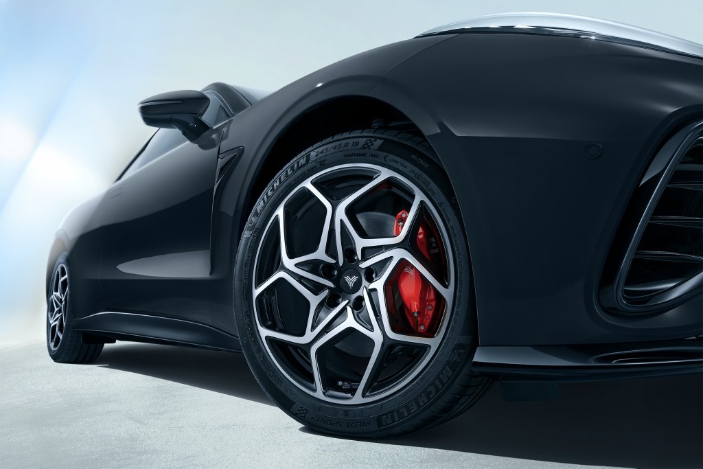 NETA GT ยนตรกรรมสปอร์ตพลังงานไฟฟ้า100% เพื่อคนรุ่นใหม่ - techhub