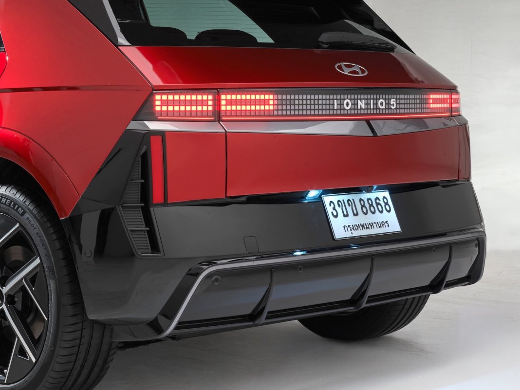 ฮุนได เพิ่มไลน์อัปอีวีใหม่ “The New IONIQ 5 N Line” Spark your drive. เติมตัวตนที่ใช่ ด้วยชุด ...