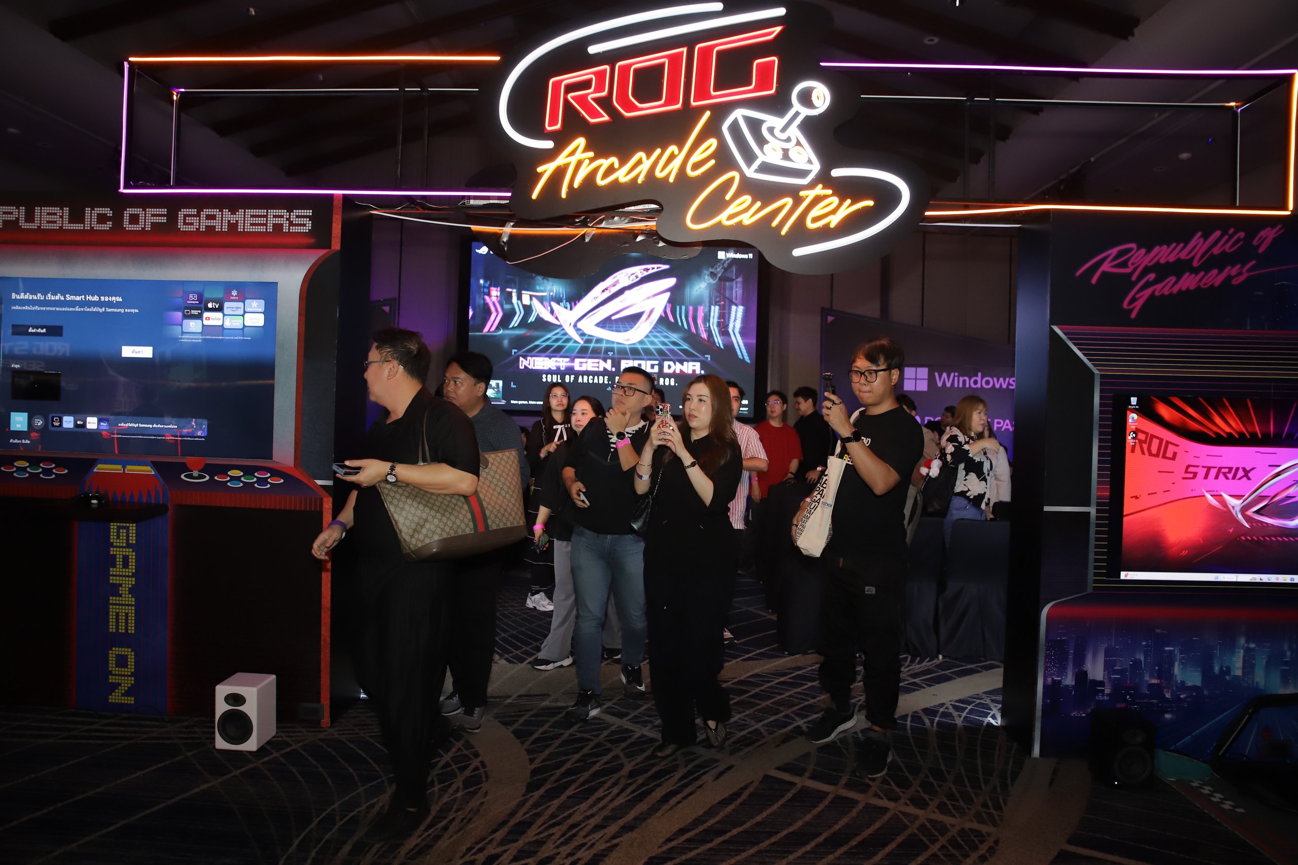 ROG เปิดตัวไลน์อัปเกมมิ่งโน้ตบุ๊กรุ่นใหม่ล่าสุดของปี 2025 ในงาน ‘NEXT ...